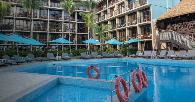 Coral Strand Smart Choice | Hotel Information